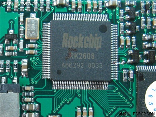 RK2608芯2.4寸QVGA屏 昂达VX979评测-泡泡网