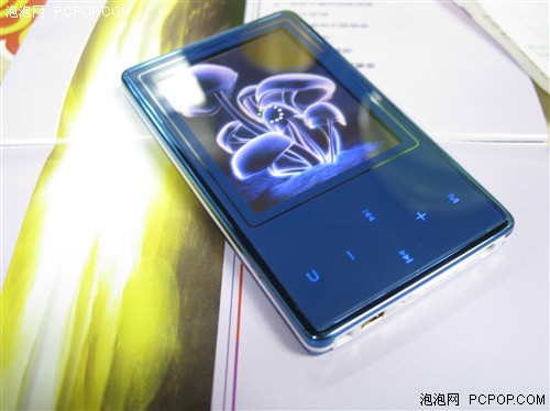 炫目蓝色+音质完美提升 OPPO S9K评测-泡泡网
